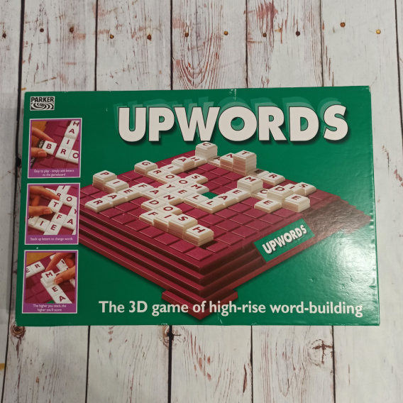 Upwords gra na słowa jak Scrabble > Edu Pszczółka